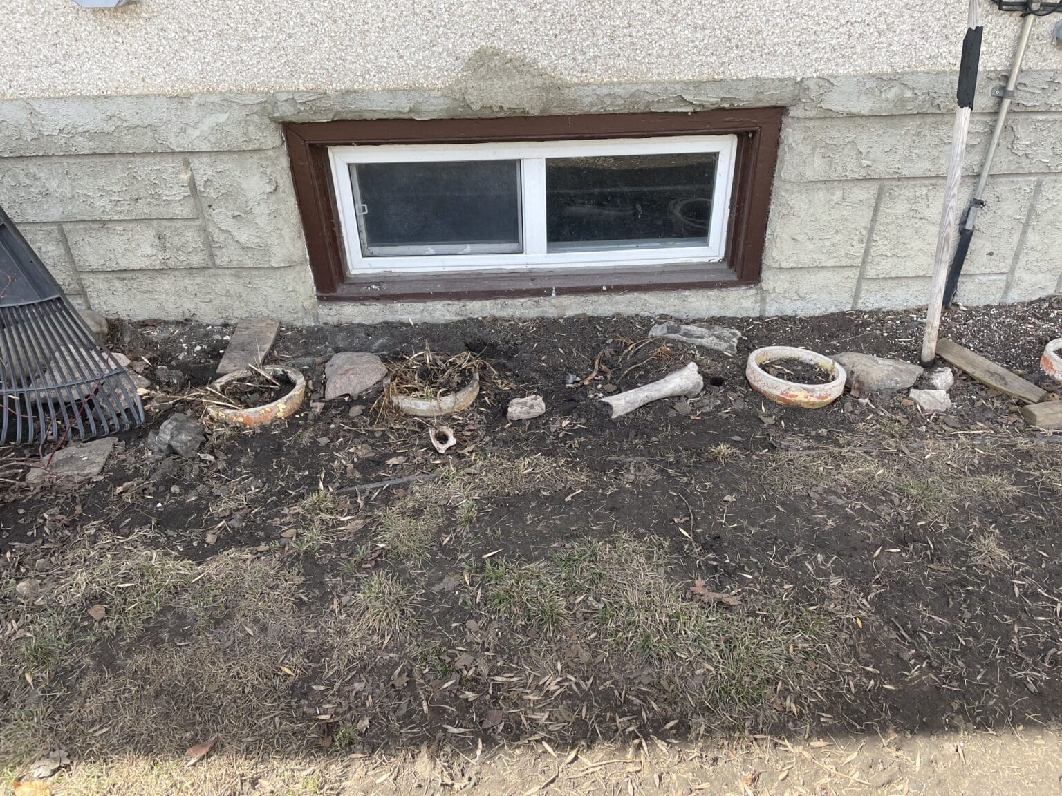 How to choose the right window well cover for maximum protection and ...